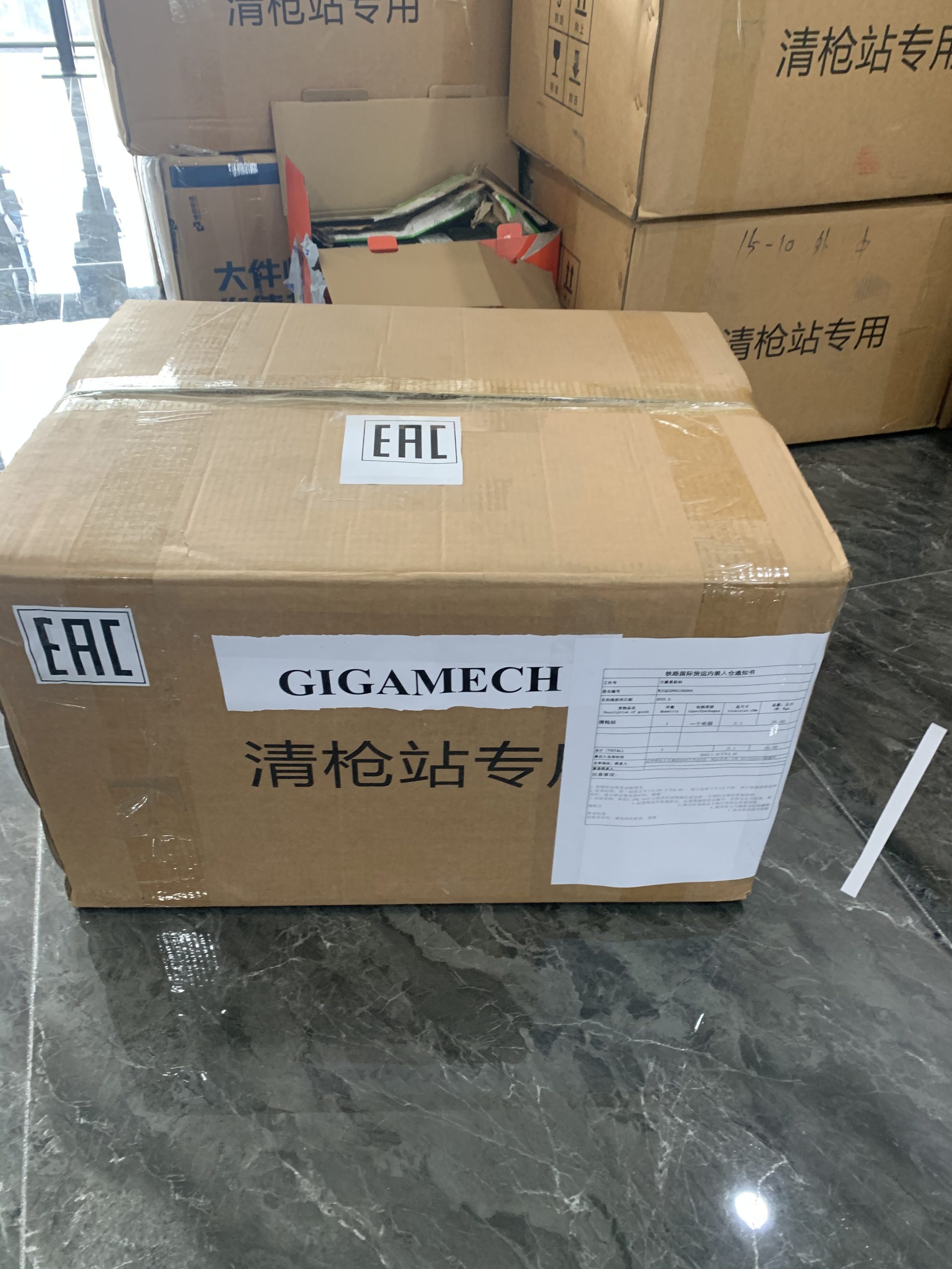 ABB FANUC YASKAWA KUKA KAWASAKI Automatic Welding robot torch cleaning ...