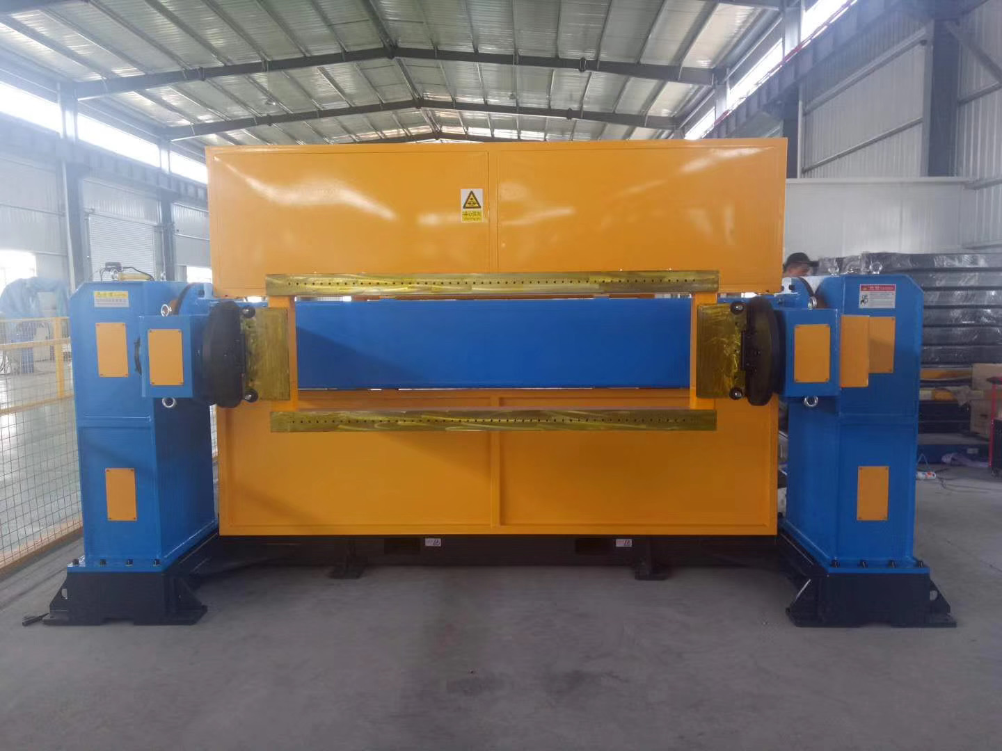 Three Axis Servo C type Robot Welding Positioner TWP-C-500 - ROB System