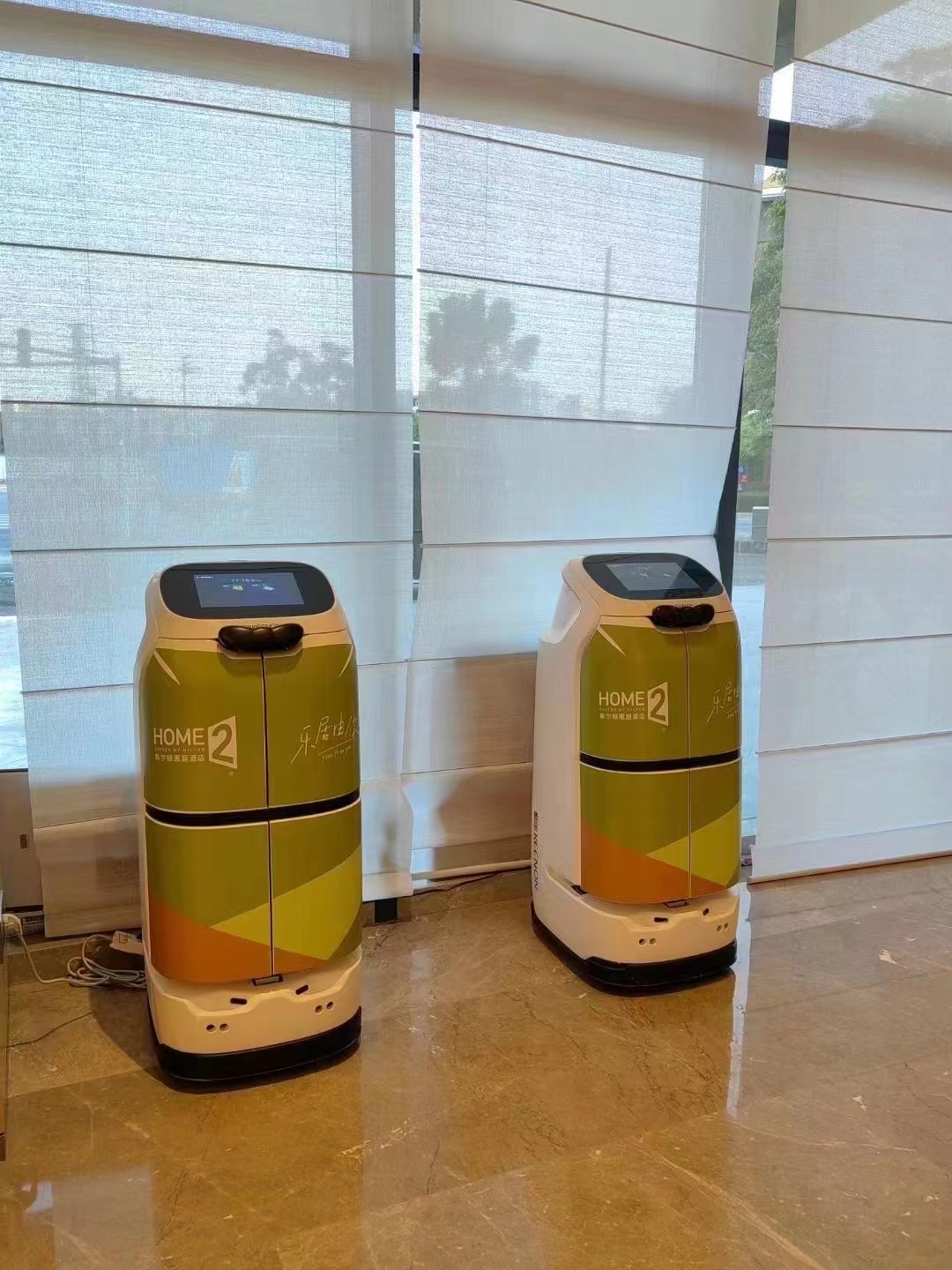 Hotel Service Robot W3S: Intelligent Food and Drinks Delivery Robot for ...